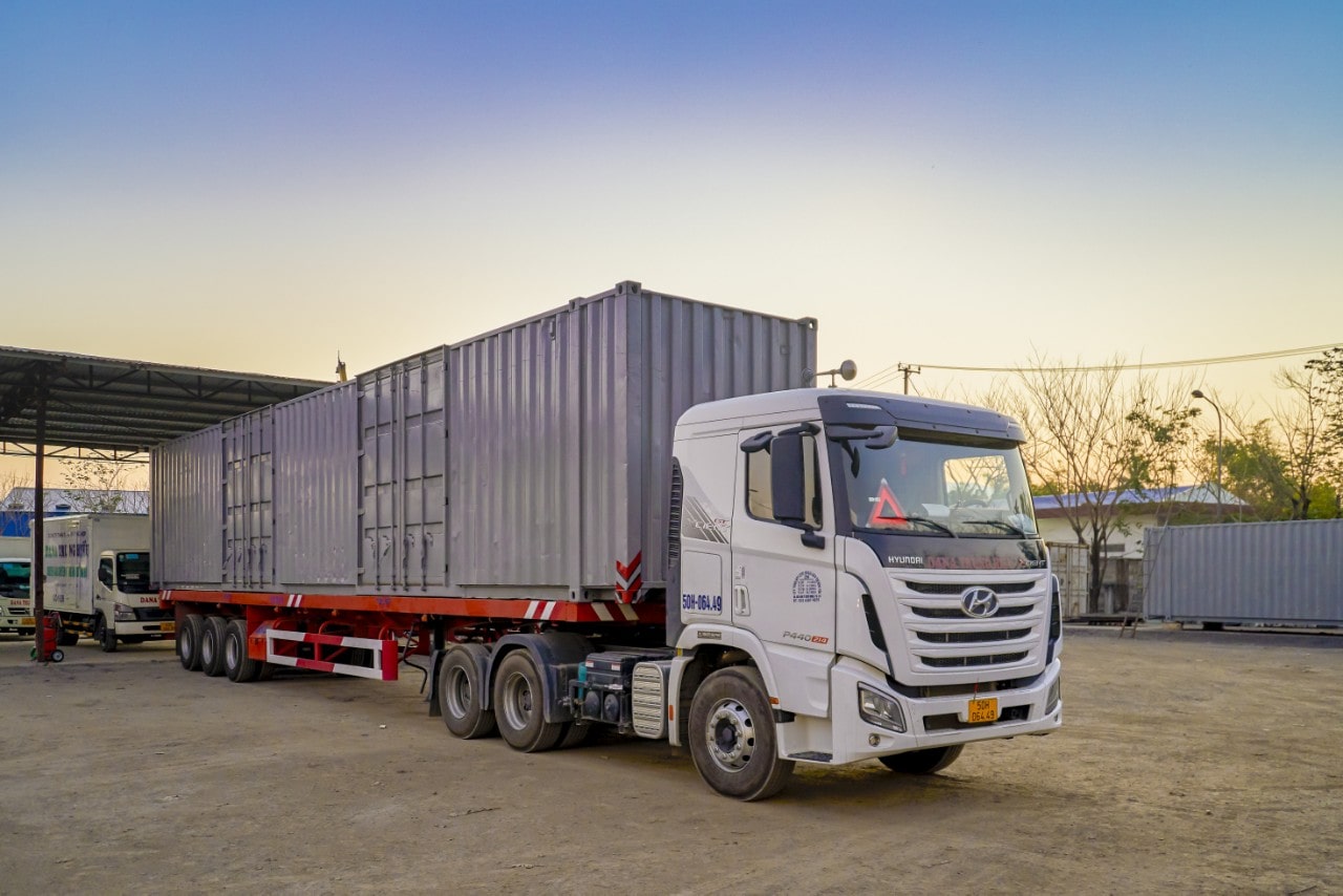 Điều kiện để trở thành tài xế container, nghề có mức lương khủng! - An ...